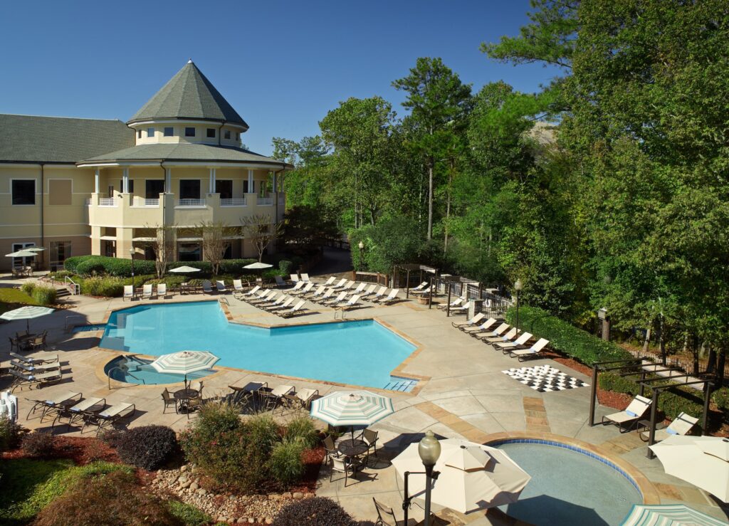 Atlanta Evergreen Lakeside Resort, a Luxury Resort and Hotel